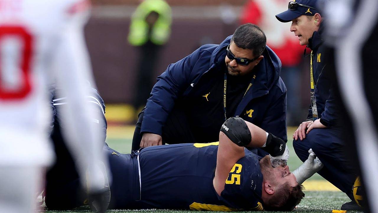 What Happened to Zak Zinter Michigan? Zak Zinter Leg Update, How Is Zak ...