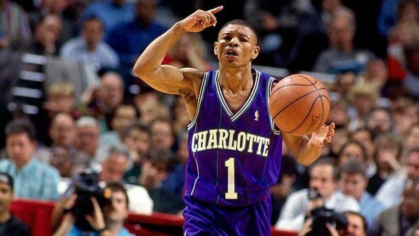 Muggsy Bogues Net Worth 2023, How Tall Is Muggsy Bogues? Age, Wiki ...