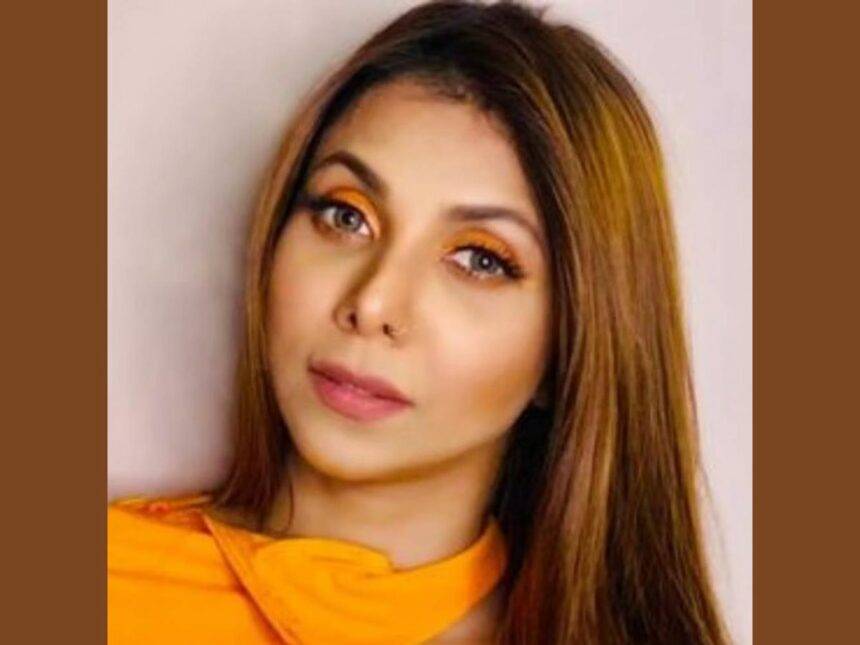 Makeup Artist Shura Khan, Shura Khan Wikipedia, Age and Instagram ...