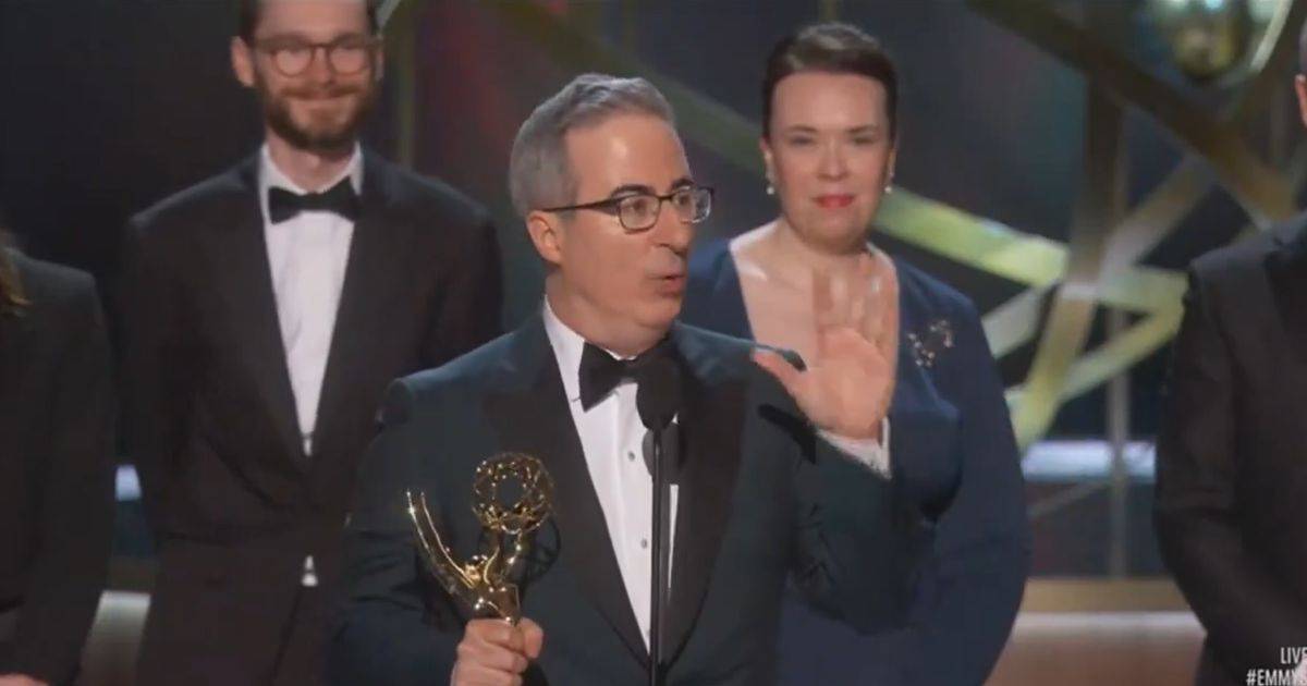 John Oliver Emmy Awards Acceptance Speech After Starting Names Of ...