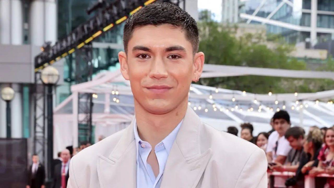 Who is Archie Renaux? Archie Renaux Age, Height, Wiki, and Instagram ...