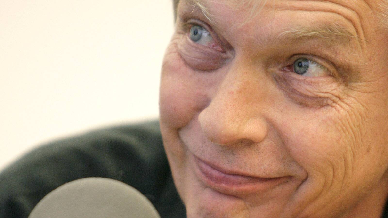 Bob Edwards Death: Bob Edwards's Cause of Death and Obituary - NAYAG Today