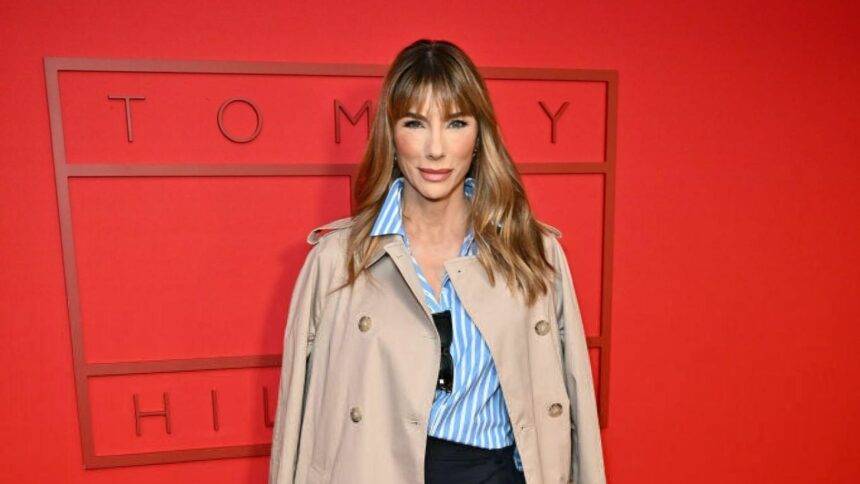 Who is Jennifer Flavin? Jennifer Flavin Age, Height, Ethnicity ...