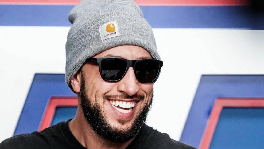 Mike Majlak Age, Height, Wikipedia, Twitter and Instagram - NAYAG Today