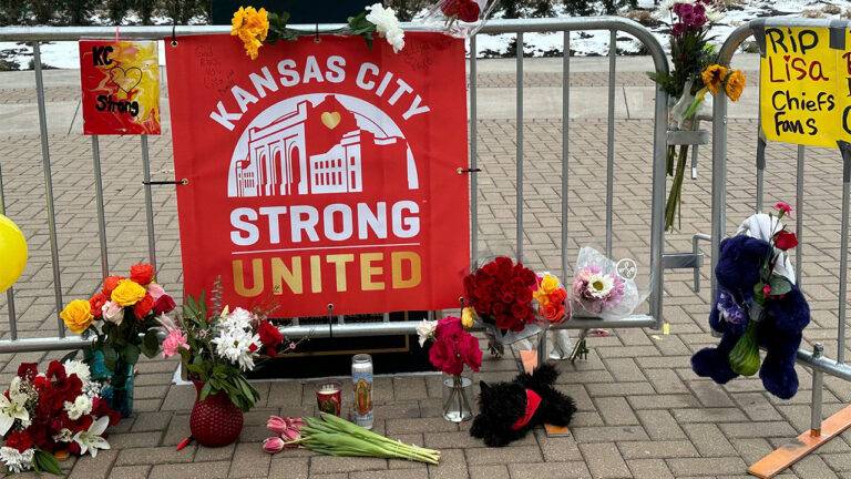 Super Bowl Parade Shooting Incident: Know Kansas City Super Bowl Parade ...
